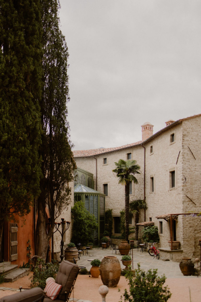Un mariage au Castello Di Reschio en Toscane - Juli Etta Photographe